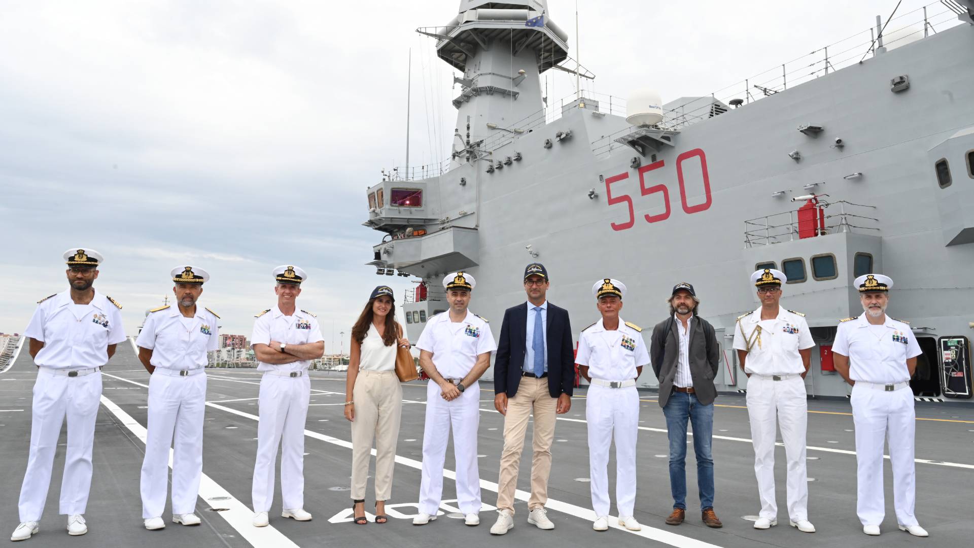 Visita del Rettore del Politecnico di Bari alla Seconda Divisione Navale e al Comando Flottiglia ...
