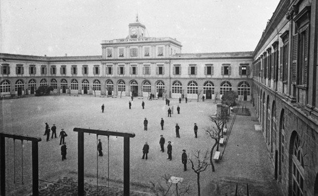 The Italian Naval Academy is 135 years old - Marina Militare