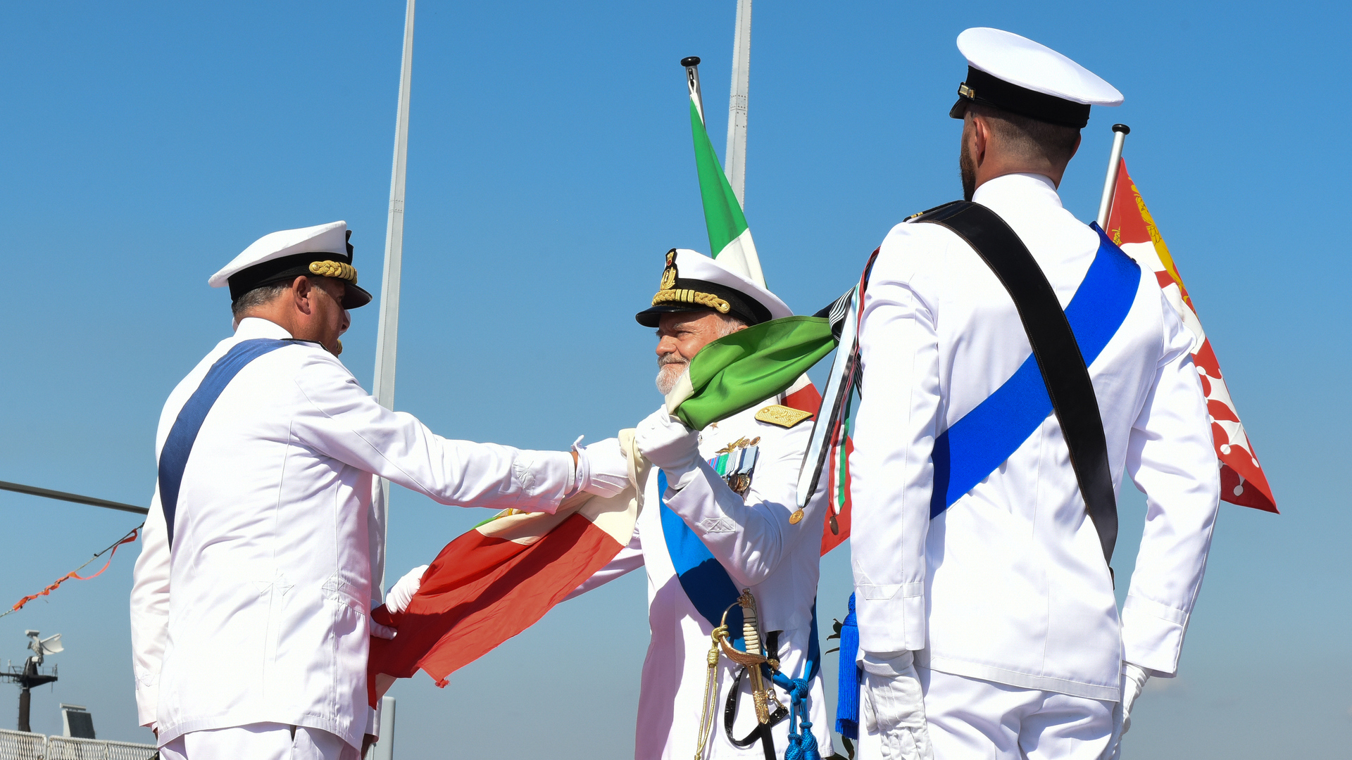 Cambio al vertice del Comando in Capo della Squadra Navale - Marina ...