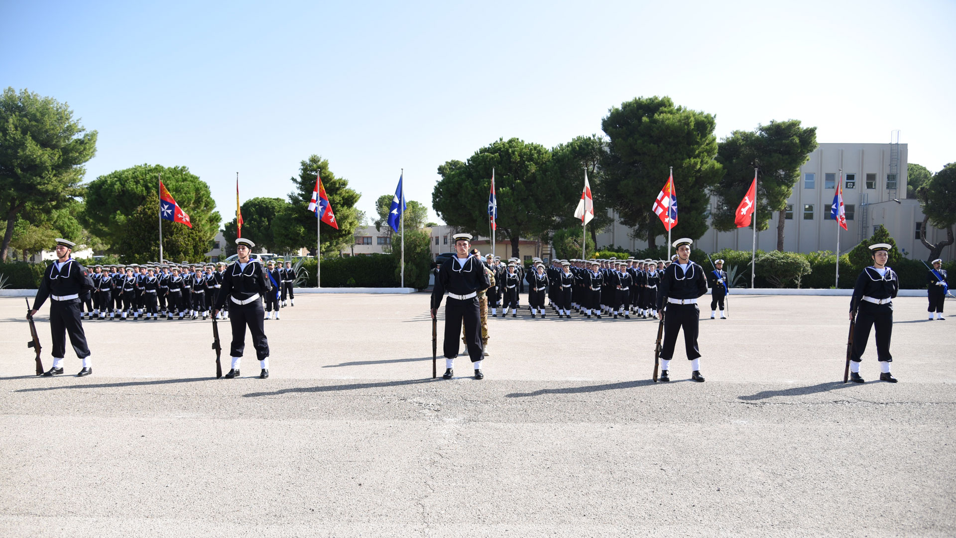 “LO GIURO” per 127 giovani Marinai - Marina Militare