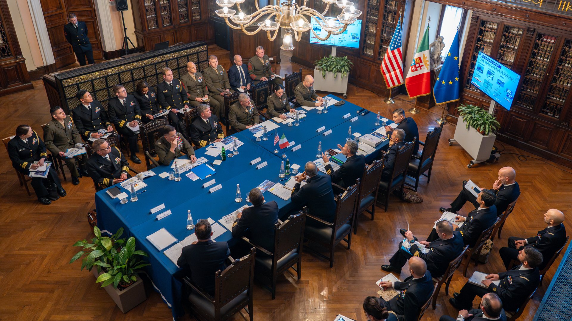 Visita del C6F e MARFOREUR/AF presso lo Stato Maggiore Marina e Cincnav ...