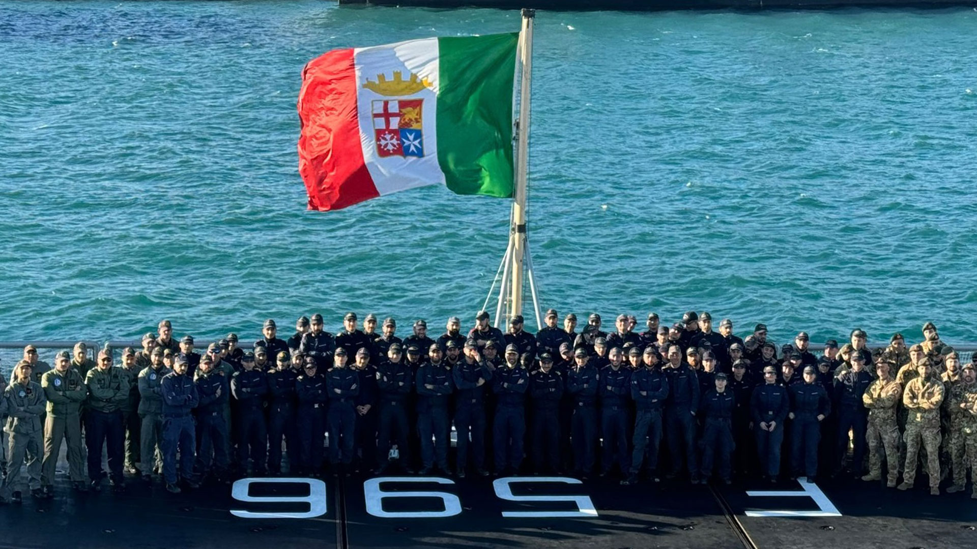 Nave Martinengo rientra a Taranto dopo l’impegno in Operazione ...