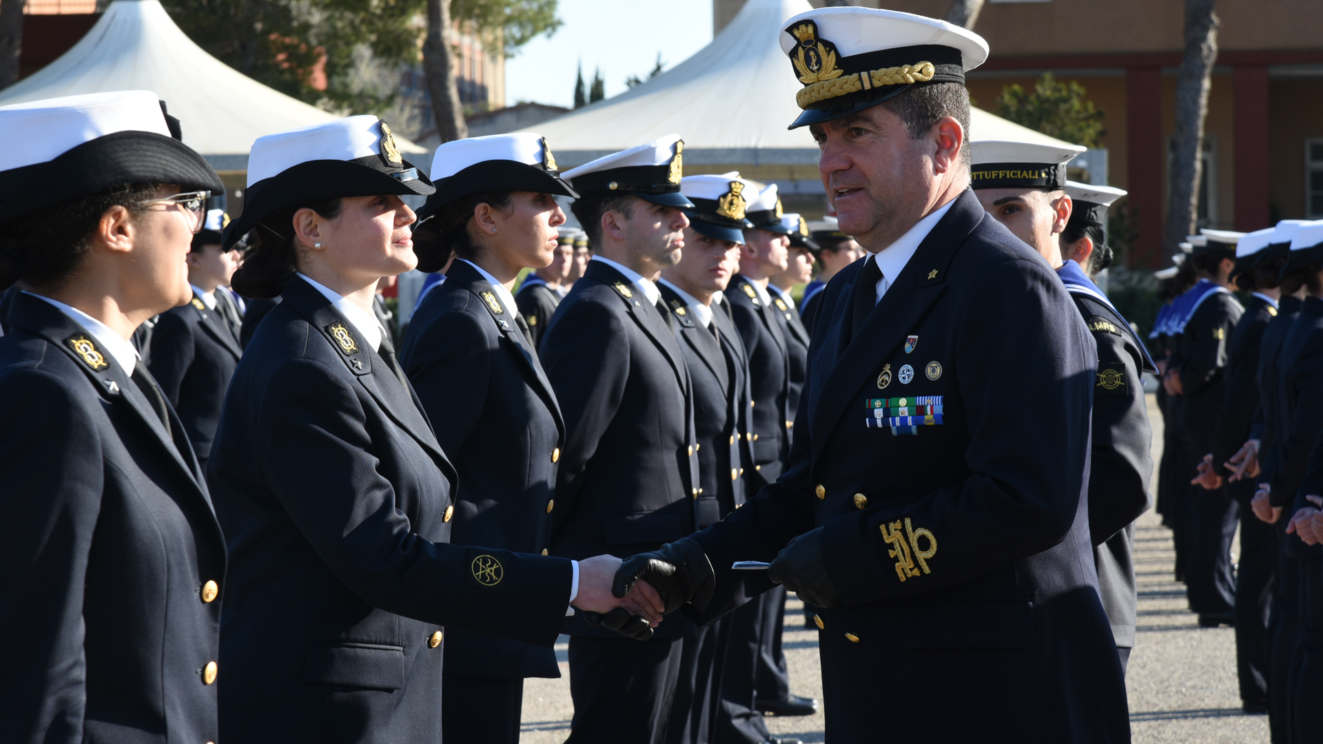 124 Allievi Marescialli ricevono il grado di capo di 3^ classe dal ...