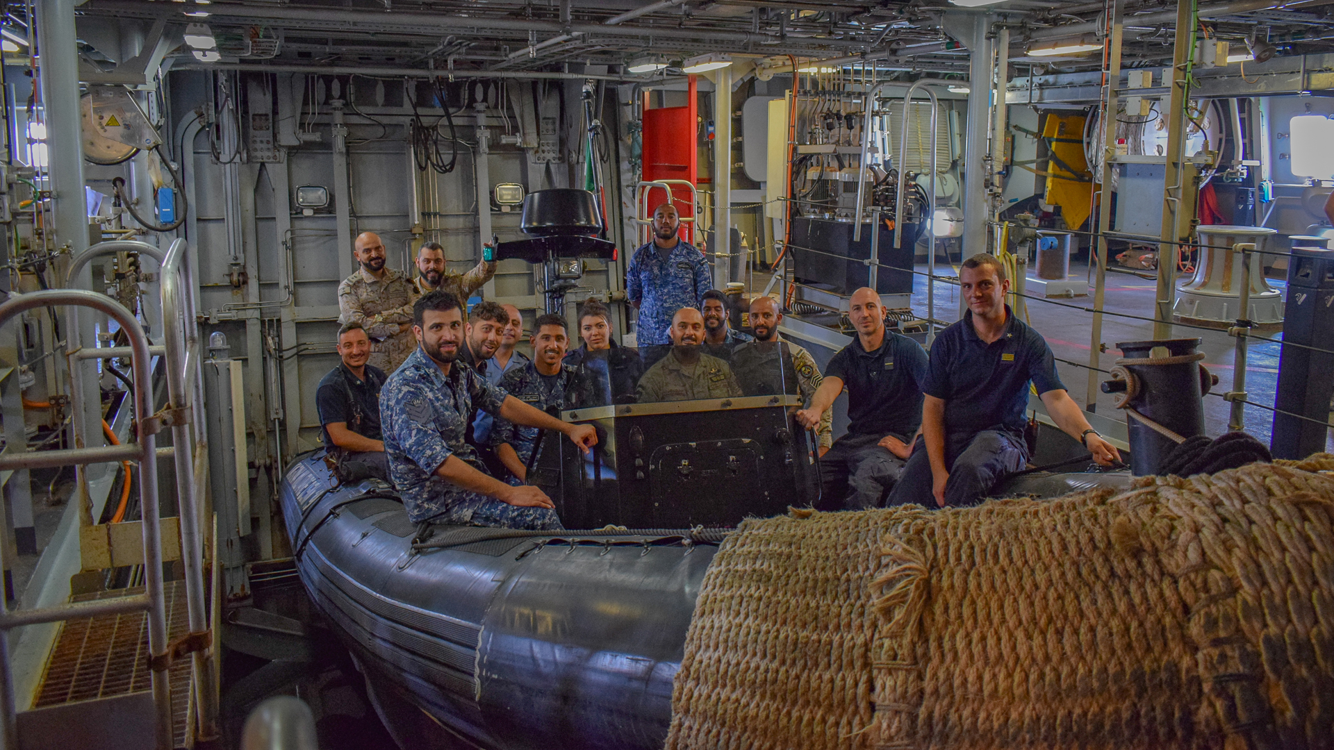 Missione EMASoH: l'Italia assumerà il comando dell'Op. Agenor - Marina ...